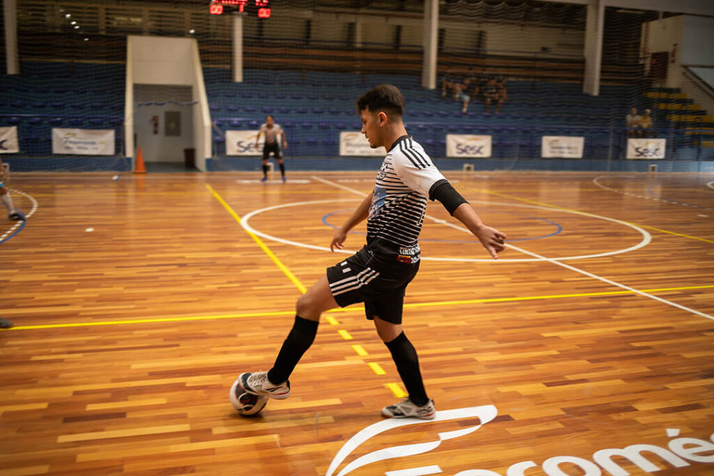 Ginásio de esportes - Sesc Caiobá - Centro de Turismo e Lazer